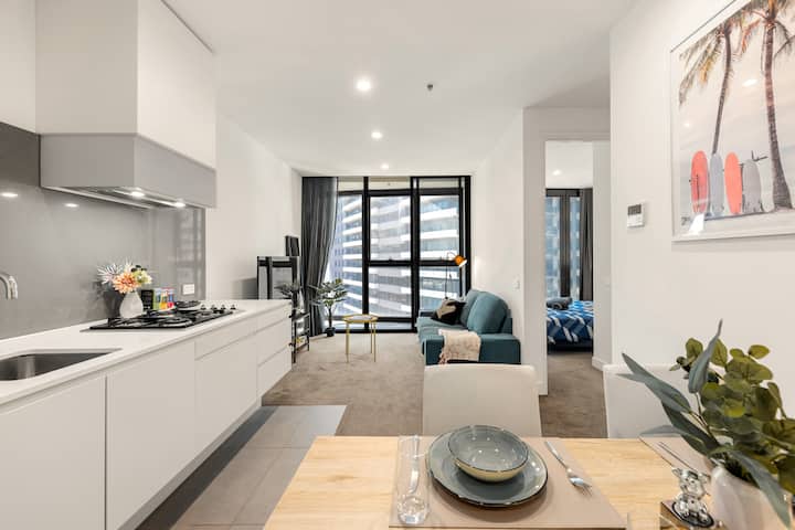 Prime 2-bedroom Retreat Near Crown Casino & Mcec - Flinders Street Railway Station - Melbourne