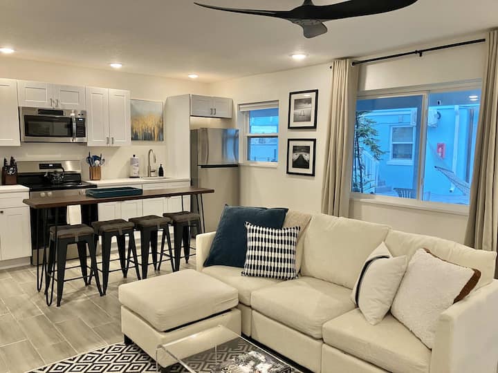 Clearwater Beach Retreats At Bayside Suite 2 - Clearwater, FL