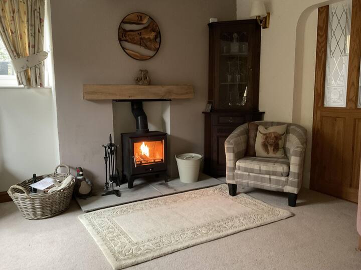 Picturesque Stone Cottage - Pet Friendly - Helmsley