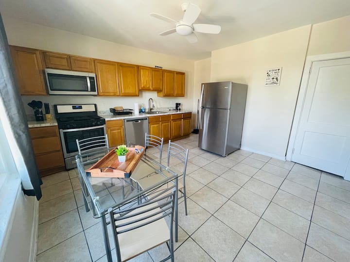 Charming 1.5-bedroom Apartment In Elkins Park! - Chestnut Hill, PA