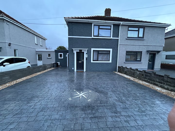 Sŵn Y Môr - Burry Port