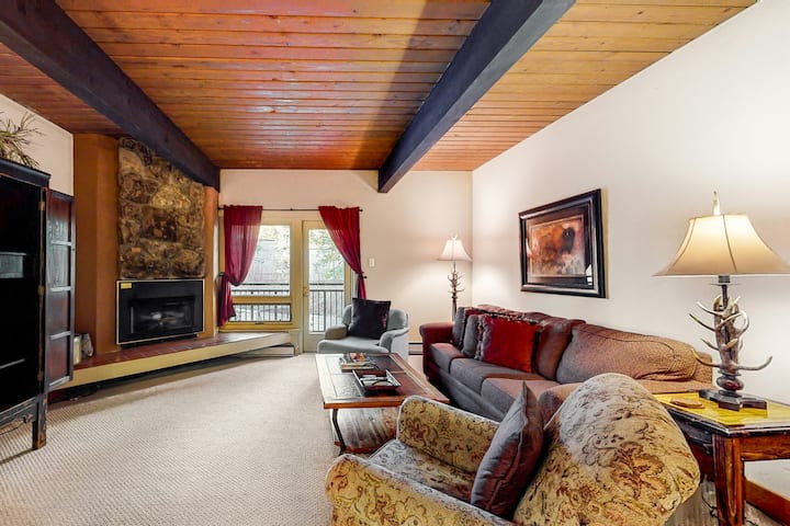 1br Ski In/out Condo With Shared Hot Tub & Balcony - Steamboat Springs, CO