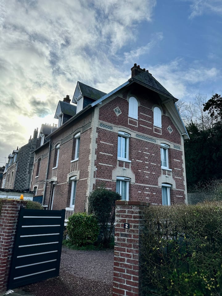 Le Magnolia Maison Proche Centre Ville Parking Fam - Dieppe