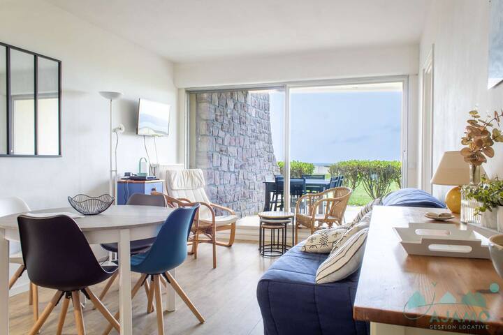 Beautiful 2-bedroom Apartment, Fully Renovated, Ri - Erquy