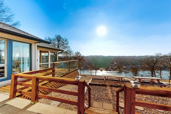 3br Lakefront Paradise With Amazing Views - Decatur, AR