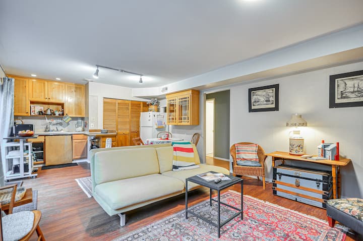 Cozy Portland Vacation Rental ~ 6 Mi To Downtown! - Portland, OR