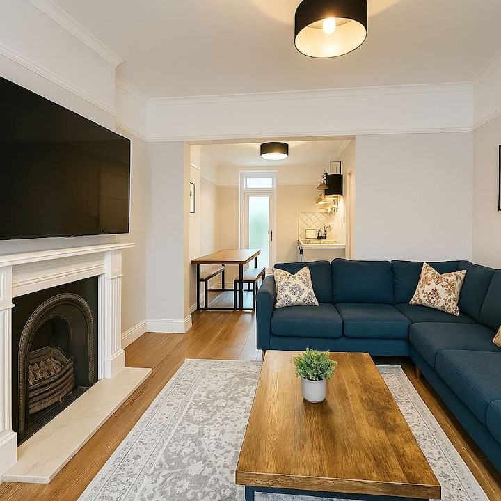 House In Pontcanna, 10 Mins To Centre + Parking - Barry