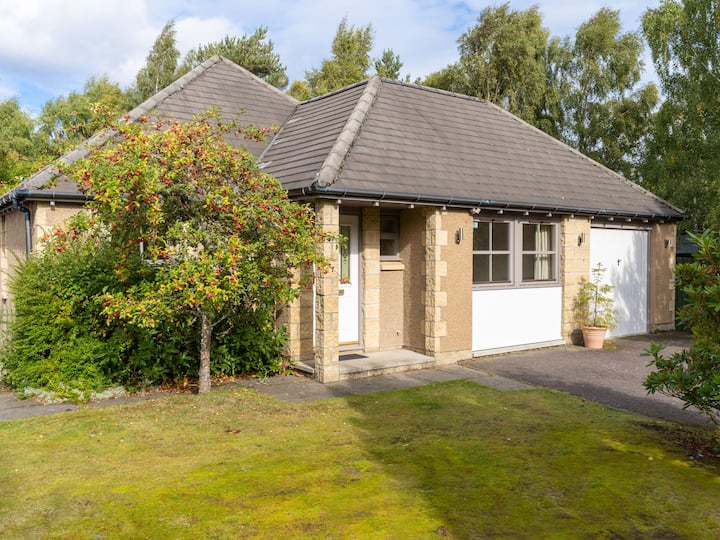 Falcon Lodge By Interhome - Aviemore