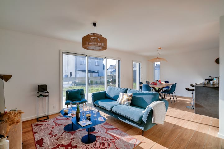Belle Maison Pour 8 - 950m De La Plage Et Du Port - Penmarch