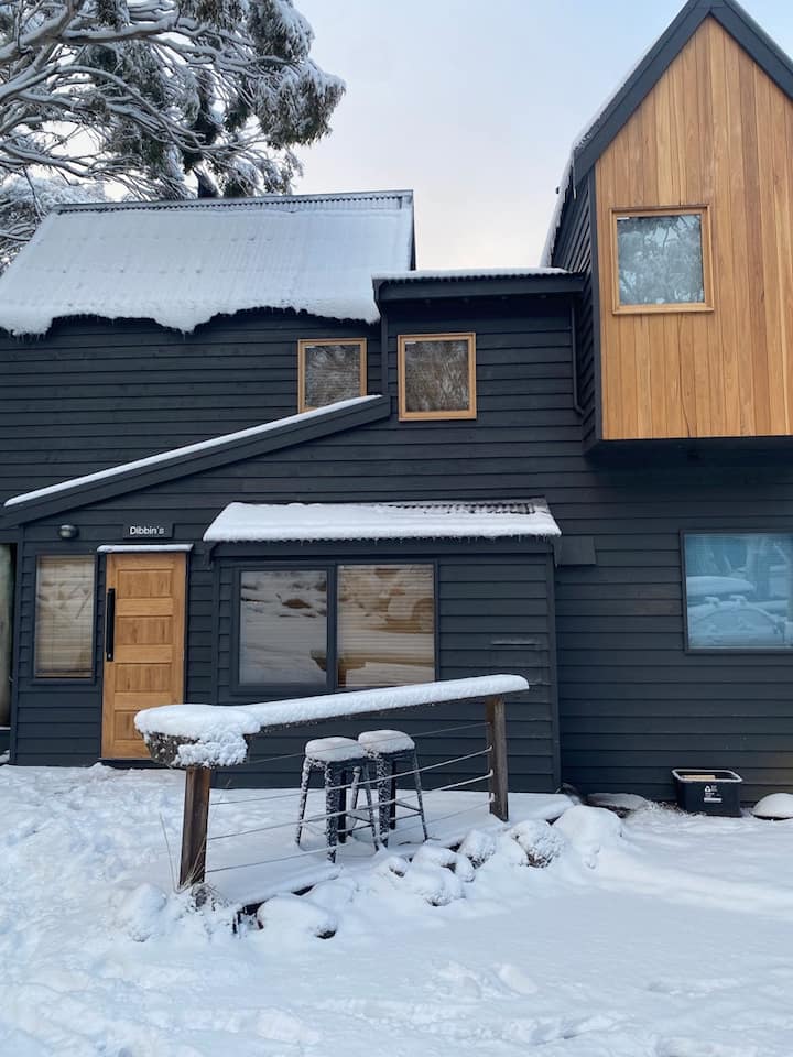 Dibbins Chalet - Mount Hotham