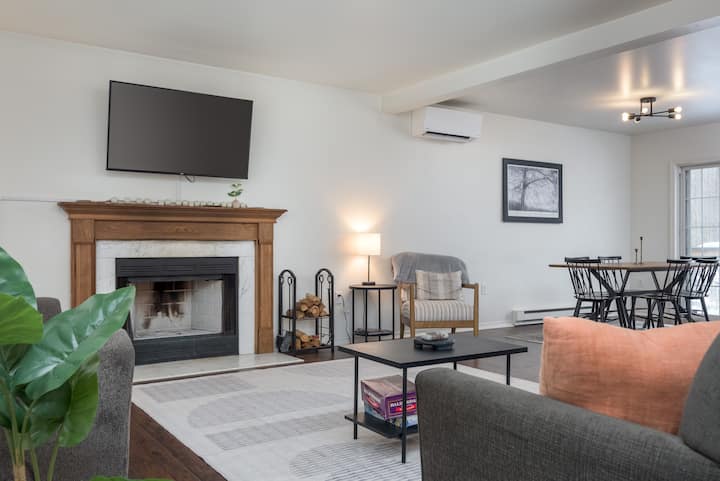 Entire Home In Poconos - Tobyhanna, PA