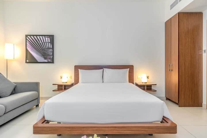 King Studio Near Deserted Driver Park Abu Dhabi - Abou Dabi