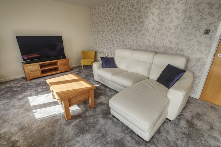 Toothbrush Apartments 2b/2b Waterfront (2nd Flr) - Ipswich