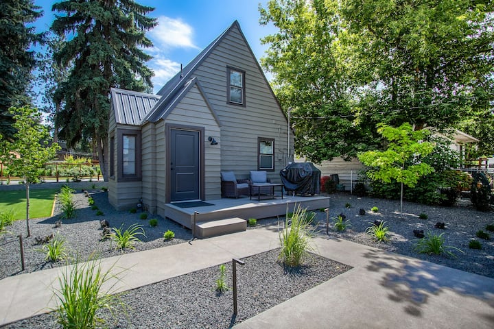 2br Home Near Downtown With W/d & Modern Interior - Lake Coeur d'Alene, ID