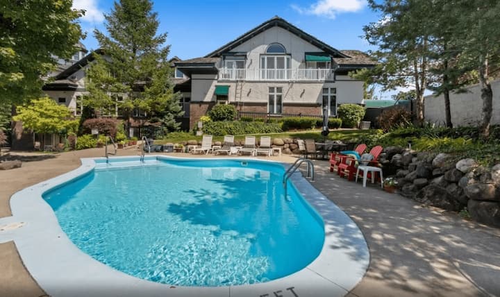 The Hideaway At Hayloft Lodge – Chic & Unique Stay - Lake Geneva, WI