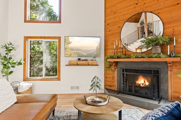 The Fancy Fox - Stunning 4 Br Retreat Close To Lak - Lake Arrowhead, CA
