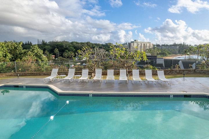 One Bedroom Condo Near The Iconic Kalapaki Beach - Kauai, HI