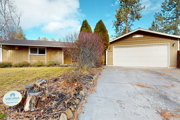 3br Centrally Located Home With Yard, Dogs Ok - Bend, OR