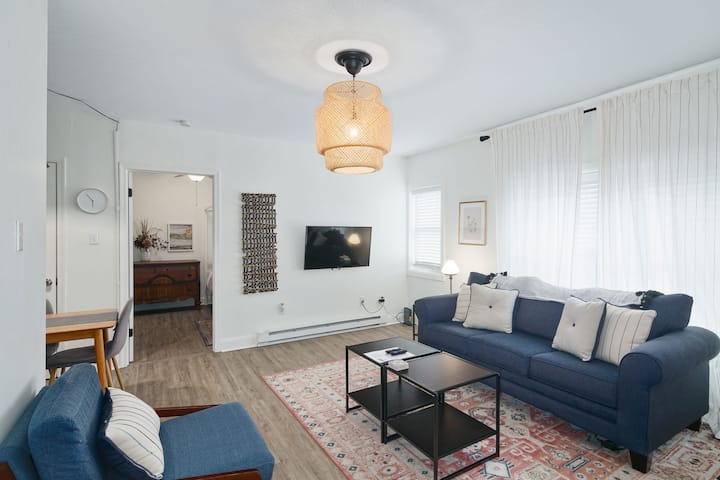 2br By The Park, Walkable To Main St - Chestnut Hill, PA