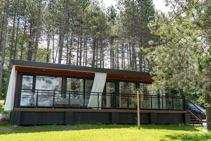 Algonquin's Edge Resort | Waterfront 7 - Ontario 60