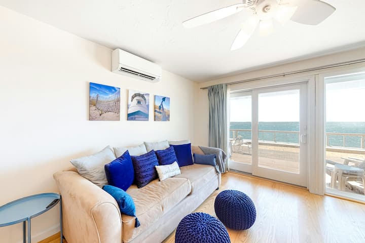 1br Oceanfront | Balcony | Washer/dryer - North Truro, MA