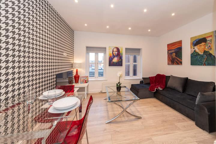 Ibex House | 2bed Fully Equipped Flat/free Parking - Reading