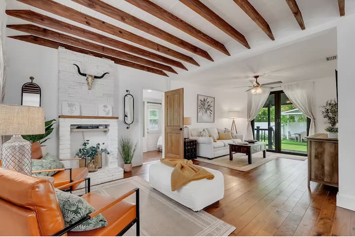 New Coconut Grove 2bd 1ba Home W/ Parking Yard Bbq - The Bahamas