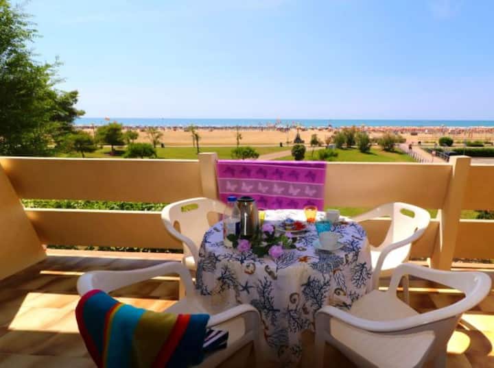 Hébergement Confortable Et Moderne En Bord De Mer - Bibione