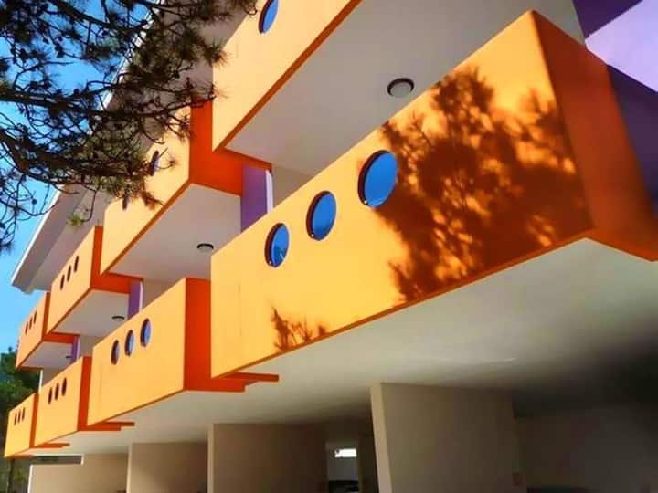 Confort Et Détente Au Bord De La Piscine - Beahost - Bibione