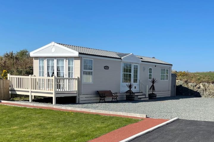 Chalet Sleeps 4 Near Cymyran Beach - Anglesey