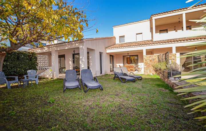 Beautiful Home In Sagone With Kitchen - Sagone
