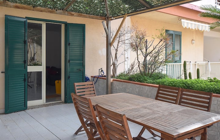 Gorgeous Apartment In Marina Di Ragusa - Marina di Ragusa