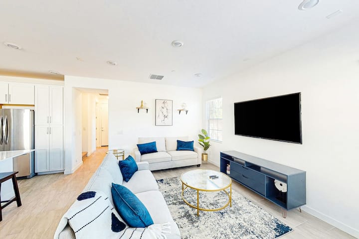 4br With Garage Parking, Pool & Hot Tub Access - Chandler