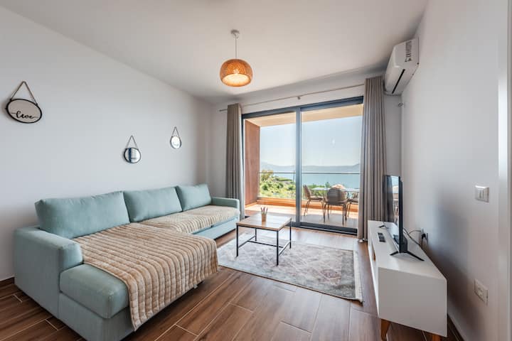 Exclusive Seafront Apartments | Apartment 2 - Albania