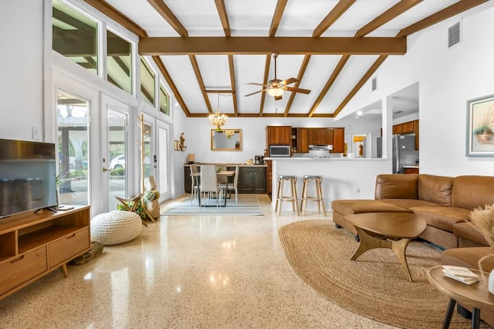 Beachside Paradise | Game Room & Pool Oasis - Cocoa Beach, FL