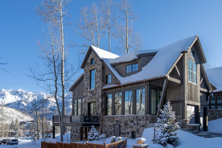 Ski-in/out Luxury Home In Mt Village, Hot Tub - Telluride, CO