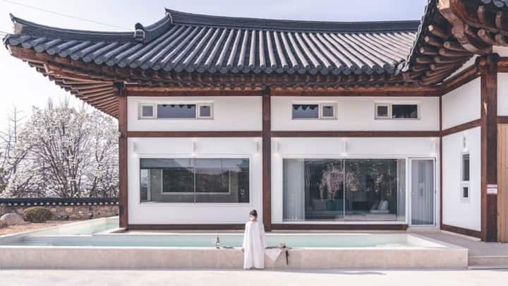 경주 한옥 감성 독채 풀빌라 객실, 라움 독채 풀빌라 - 慶州市