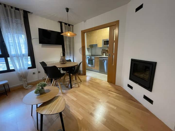 Maison Villanúa, 3 Pièces, 6 Pers. - Canfranc