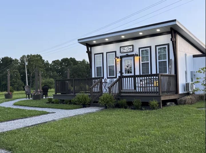 The Hart Of Hocking Hills (The Coop) - Hocking Hills State Park, OH