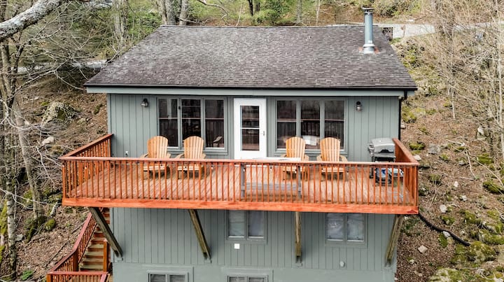 *Views*gameroom*cabin + In-law Suite - Beech Mountain, NC
