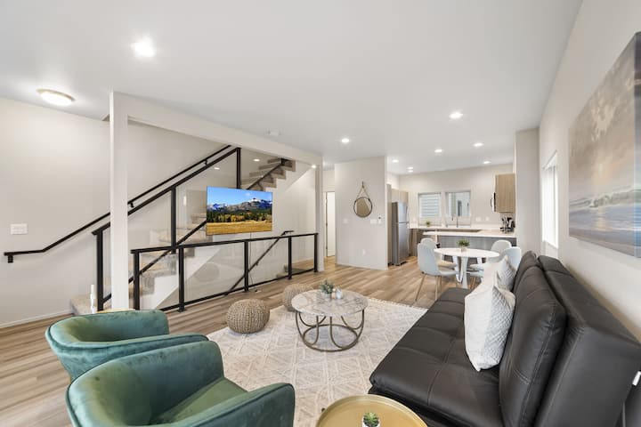 Fully Updated Condo 908 In Anacortes - Anacortes, WA