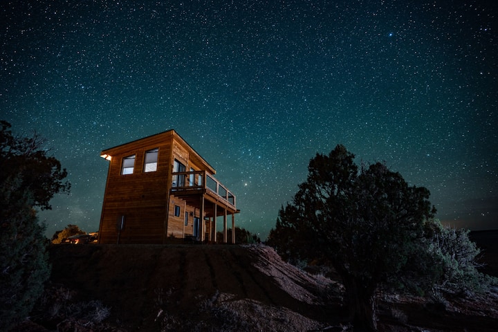 Serene Tiny Cabin #4 With Stunning Views - Utah