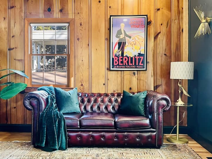 Velvet Room+walk Downtown Murf+hot Tub+fire Pit - Murfreesboro, TN