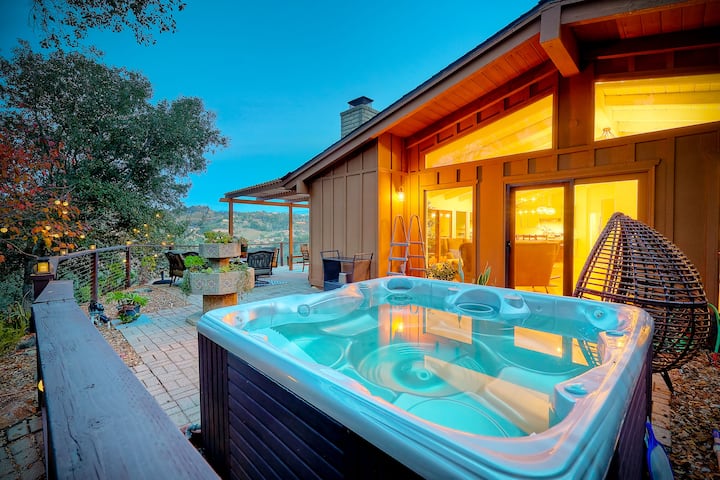 City Getaway, Hot Tub, Fire Pit, Game Room, Bbq - Bonsall, CA