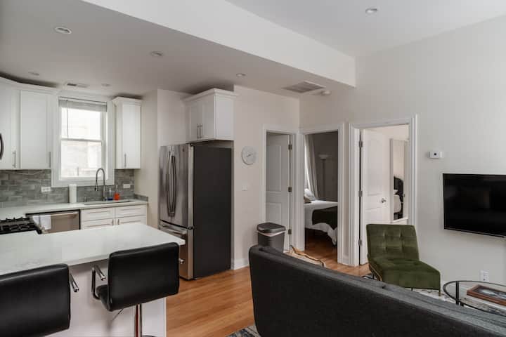 Flexhome East Village 2br H1 - Noble Square - Chicago