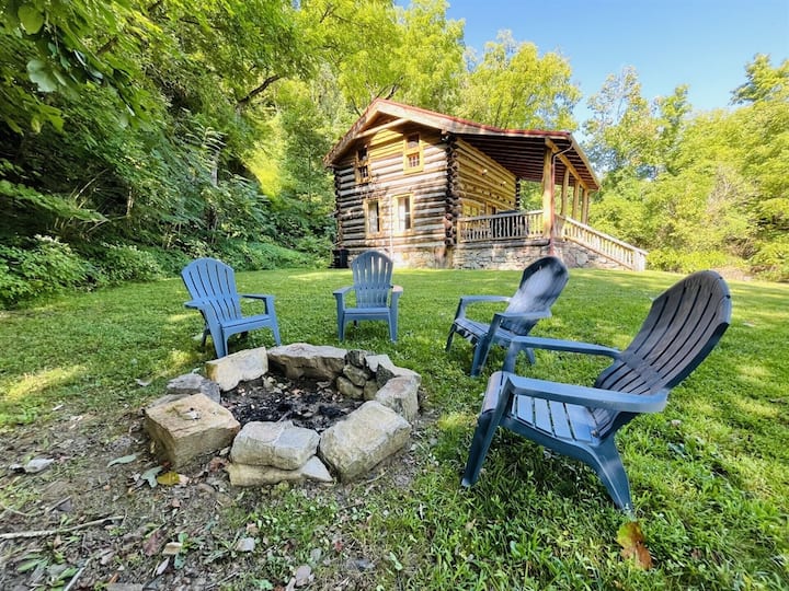 Historic Cabin, Magical Setting In Hot Springs - Hot Springs, NC