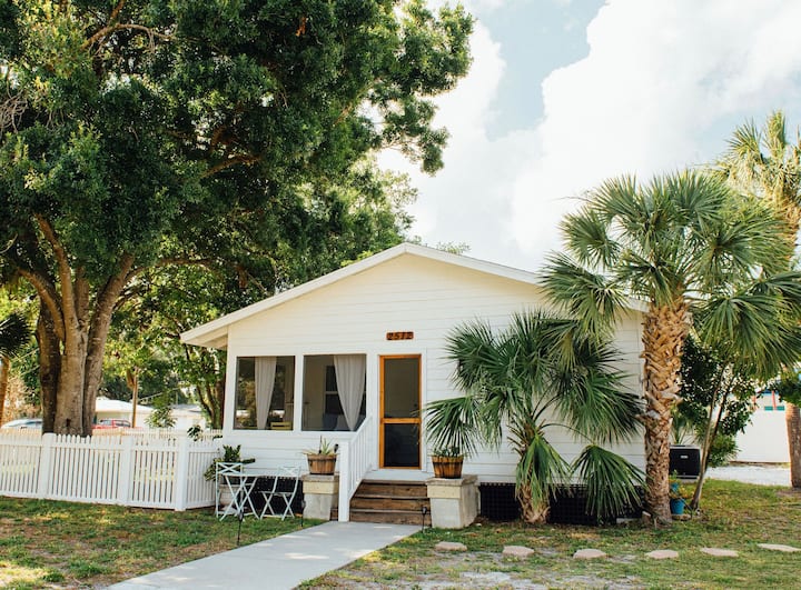 Near Anna Maria, Lecom & Img—renovated—fenced Yard - アンナマリア島, FL