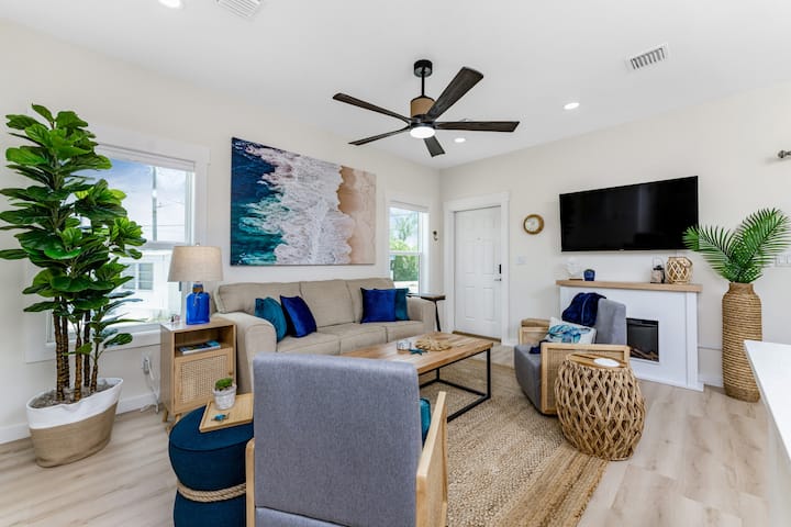 Turtle Bay 1a Island Condo - Manasota Key, FL