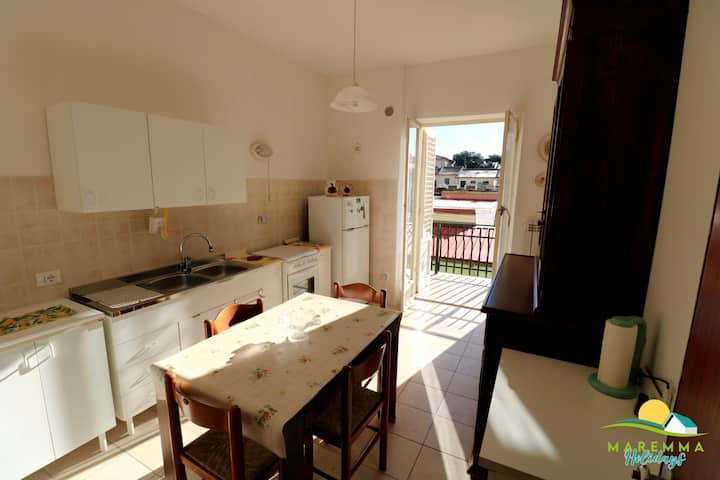 Maremma Holidays: Foscolo Apartment - Follonica