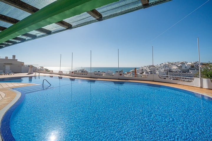 Colibri Apartment By Hellovacations - Albufeira